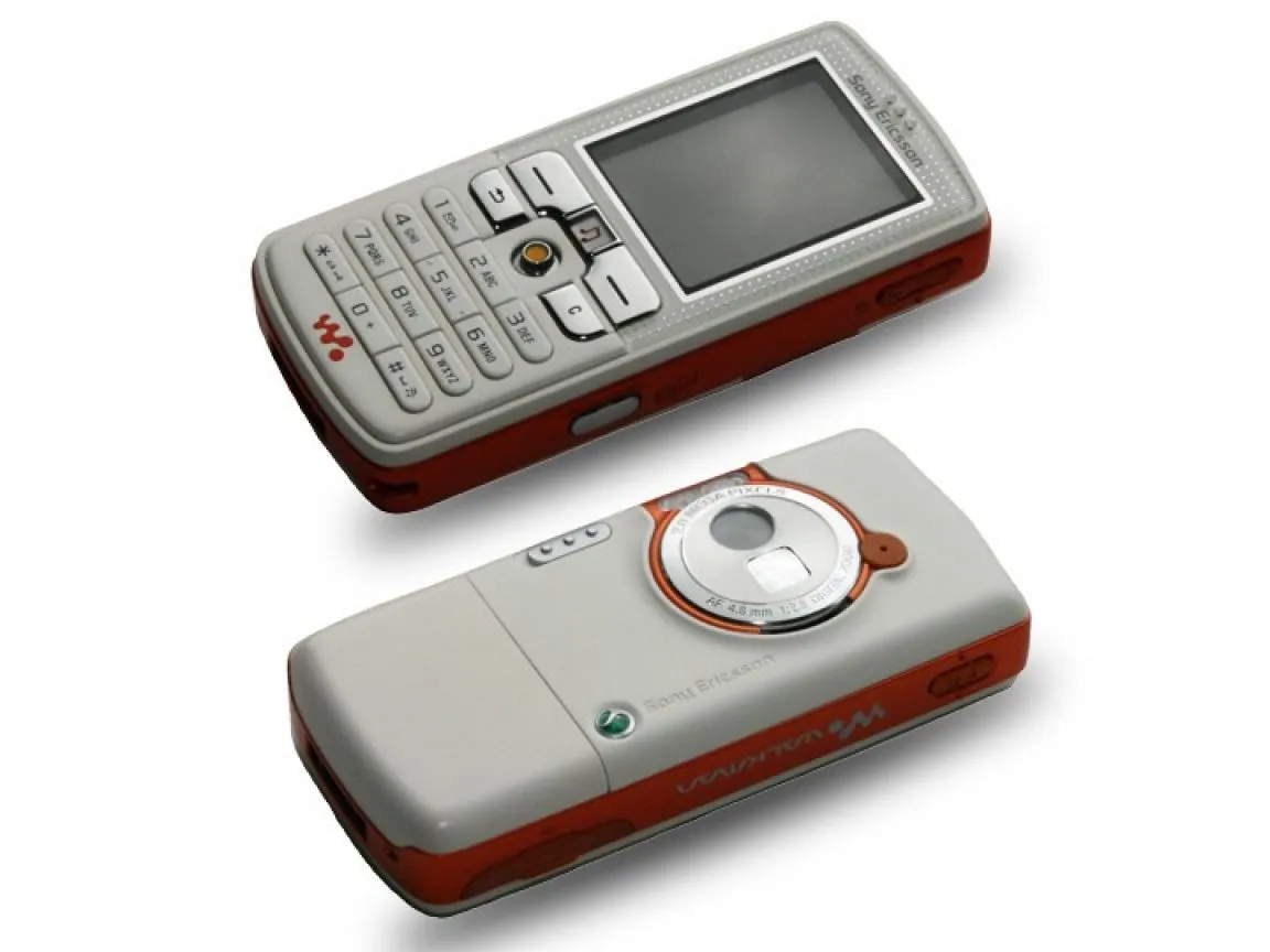 2005 stellte Sony Ericsson das erste Walkman-Handy vor. Gute ...